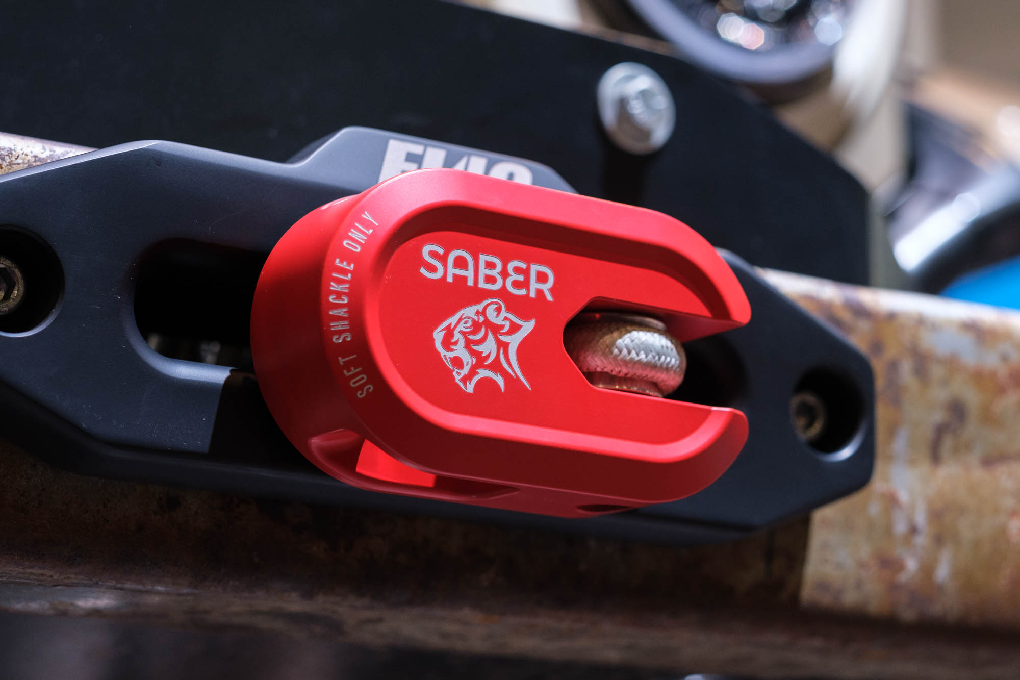 Saber Offroad Announces New Alloy Winch Shackle at SEMA 2022 | semashow.com