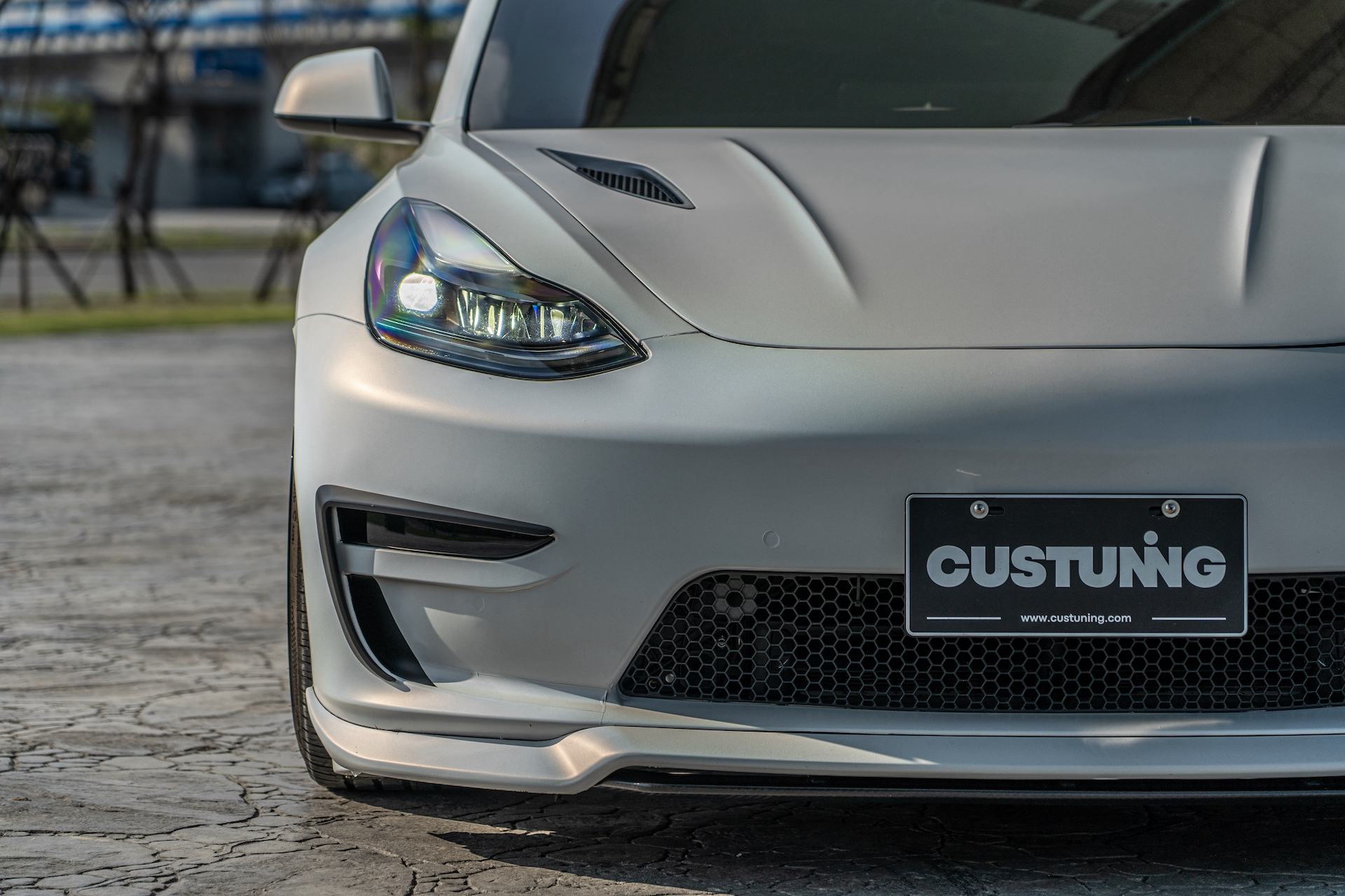 CUSTUNING Unveils New Tesla Model Y Customization Kit at SEMA Auto Show ...