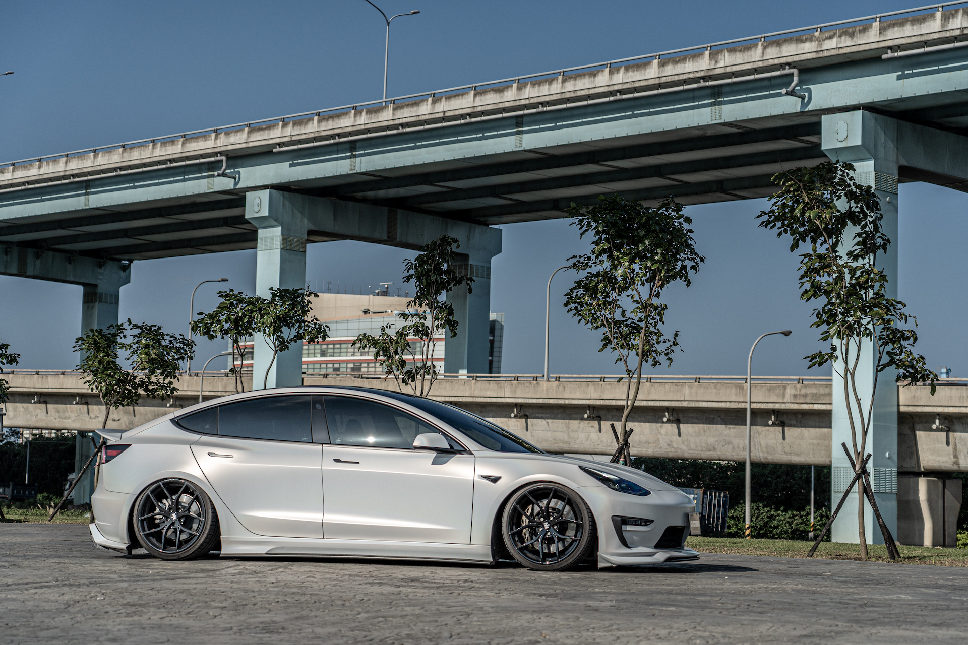 CUSTUNING Unveils New Tesla Model Y Customization Kit at SEMA Auto Show ...